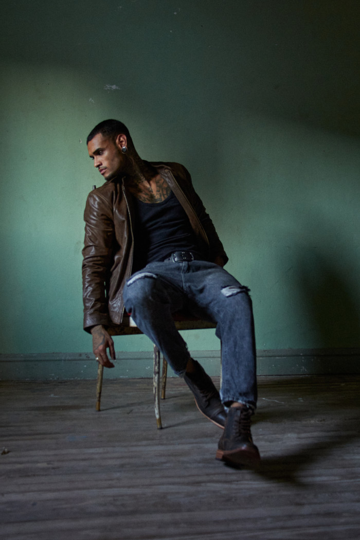 PULP MENSWEAR AW 2024 / LOCATION: BUENOS AIRES CLIENT: AZTECA CUEROS YEAR: 2024 / Photographer ...