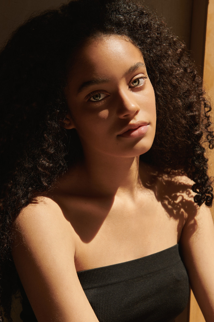 Morena ojos claros / Modelo: @daniela.riveri